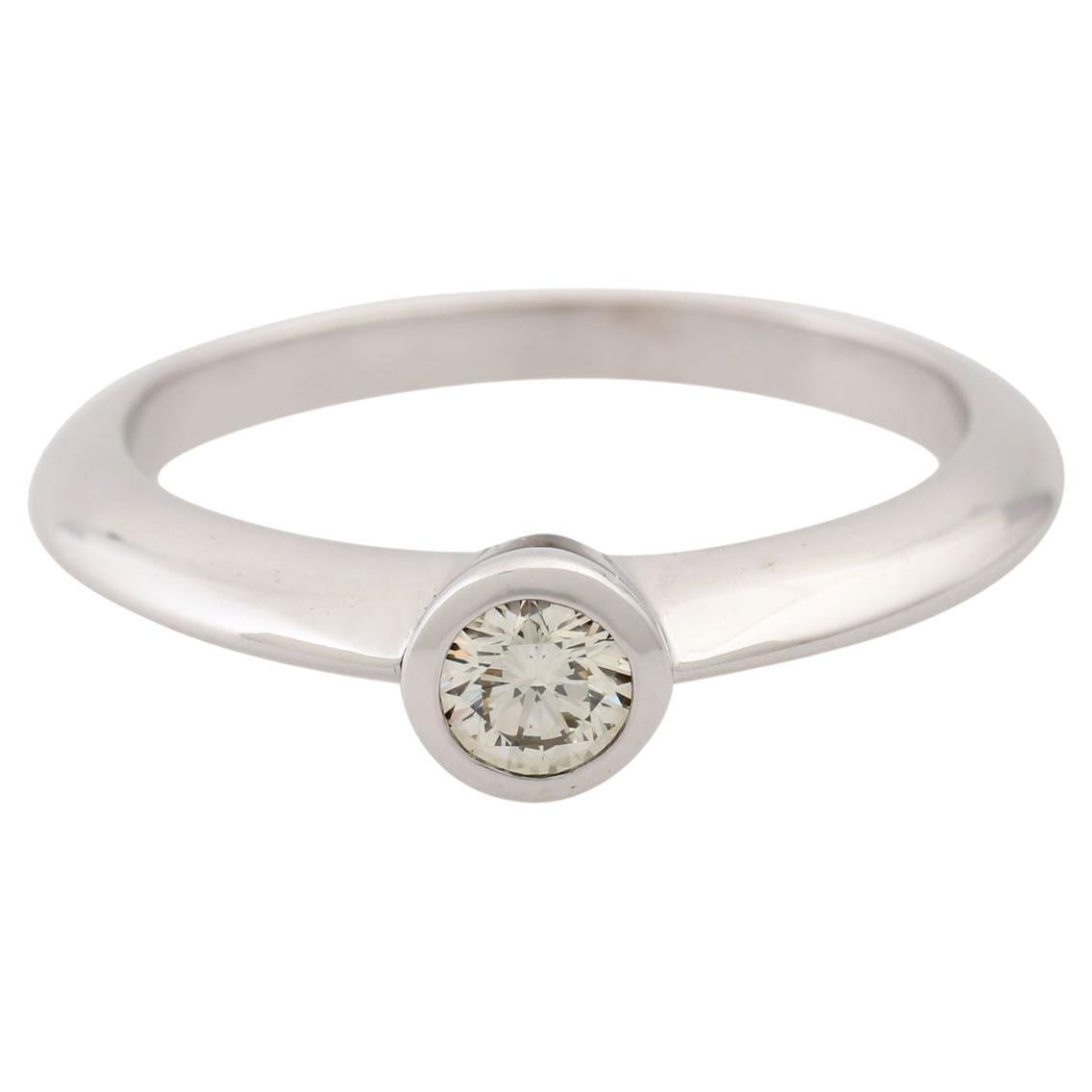 Solitaire Ring with Brilliant For Sale at 1stDibs