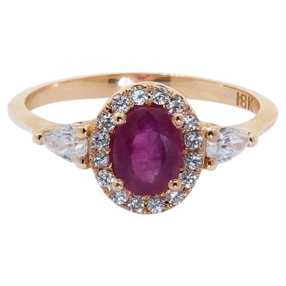 Ruby and Diamond Ring Studded in 18k Gold For Sale at 1stDibs