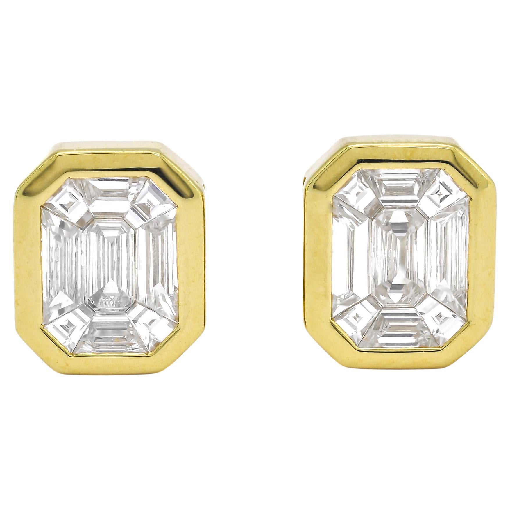 18K Yellow Gold Bezel Set Emerald Illusion Stud Earrings For Sale at ...