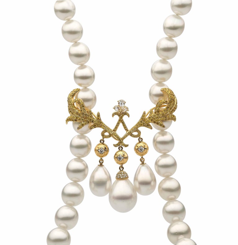 Autore South Sea Pearl Yellow Gold and Diamond Enhancer For Sale at 1stDibs