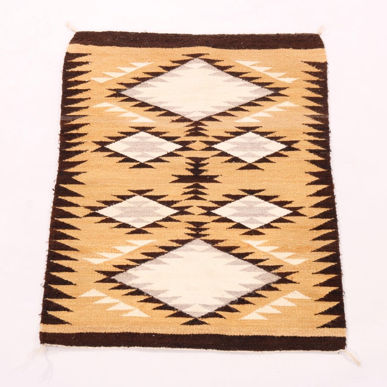 Southwestern American Indian Navajo Eye Dazzler Hand Woven Wool Rug ...