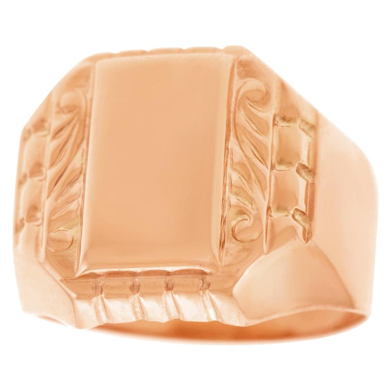 Soviet Gold Russian Signet Ring at 1stDibs | soviet ring, soviet gold ring
