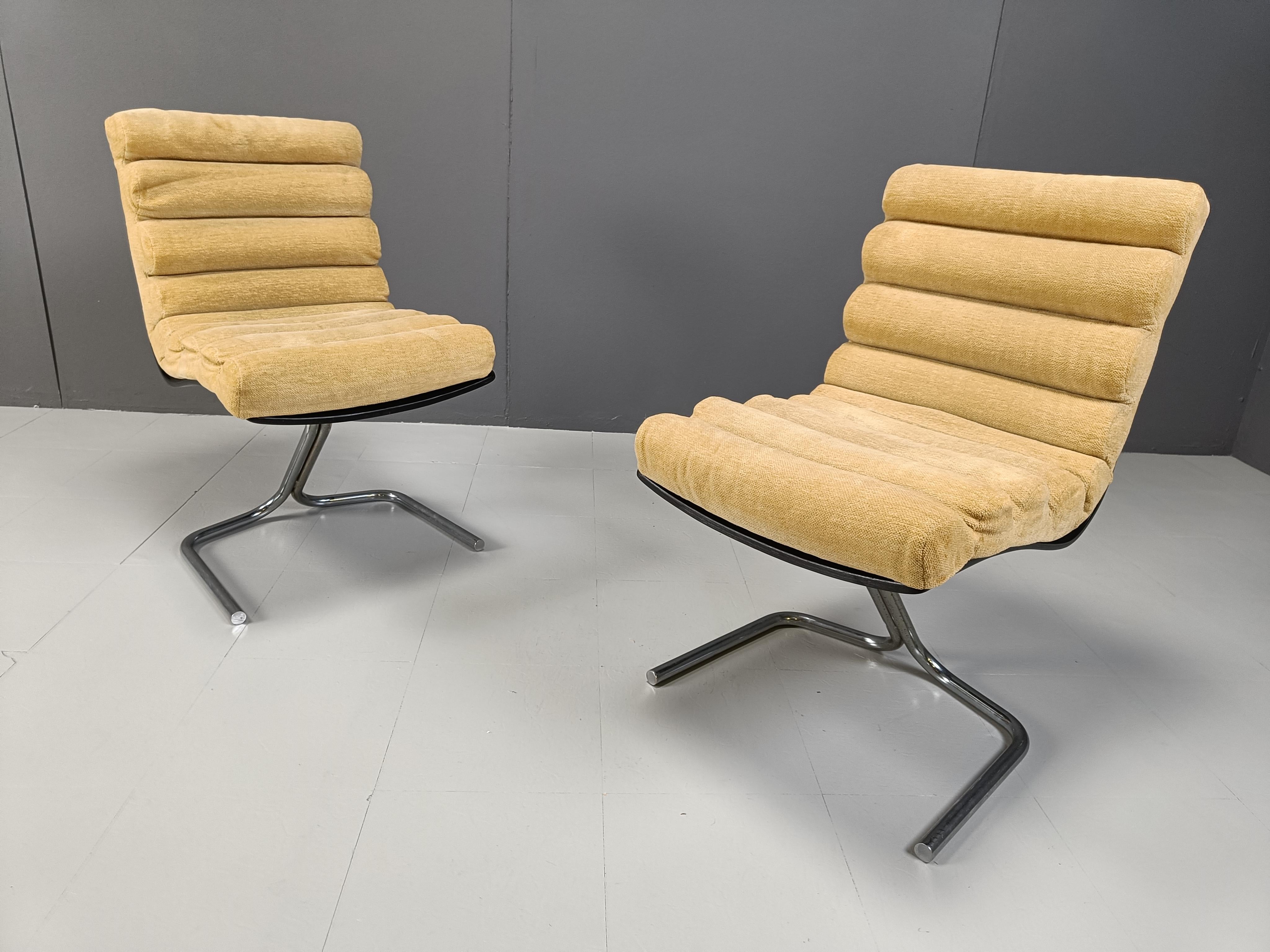 Space age dining chairs, set of 6, 1970s For Sale at 1stDibs