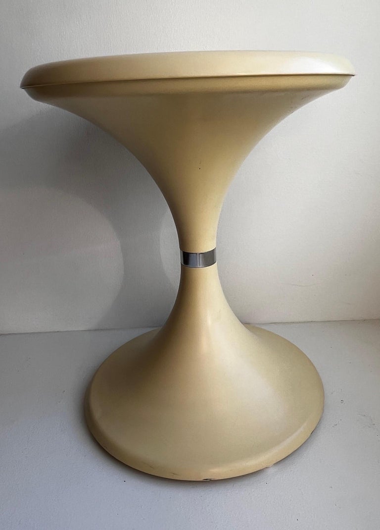 Space Age End Table / Stool in the Style of I. Gardella and A. Castelli ...