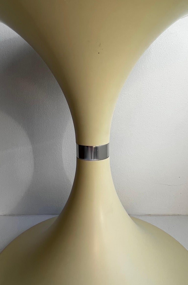 Space Age End Table / Stool in the Style of I. Gardella and A. Castelli ...