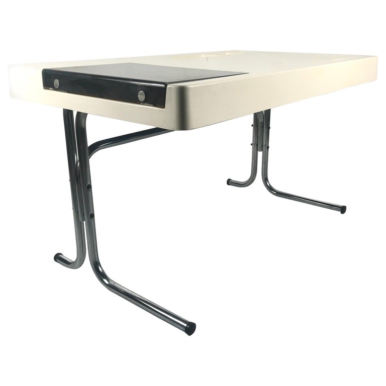 Space Age, Futuristic Plastic Desk, Italian Design, 1970s at 1stDibs