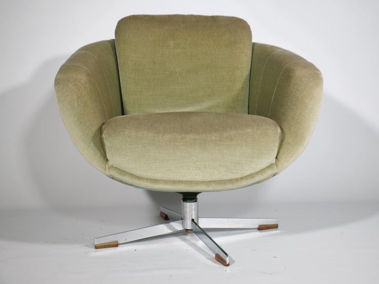 Space Age Lounge Sessel Mid Century Modern Drehsessel aus Velours ...