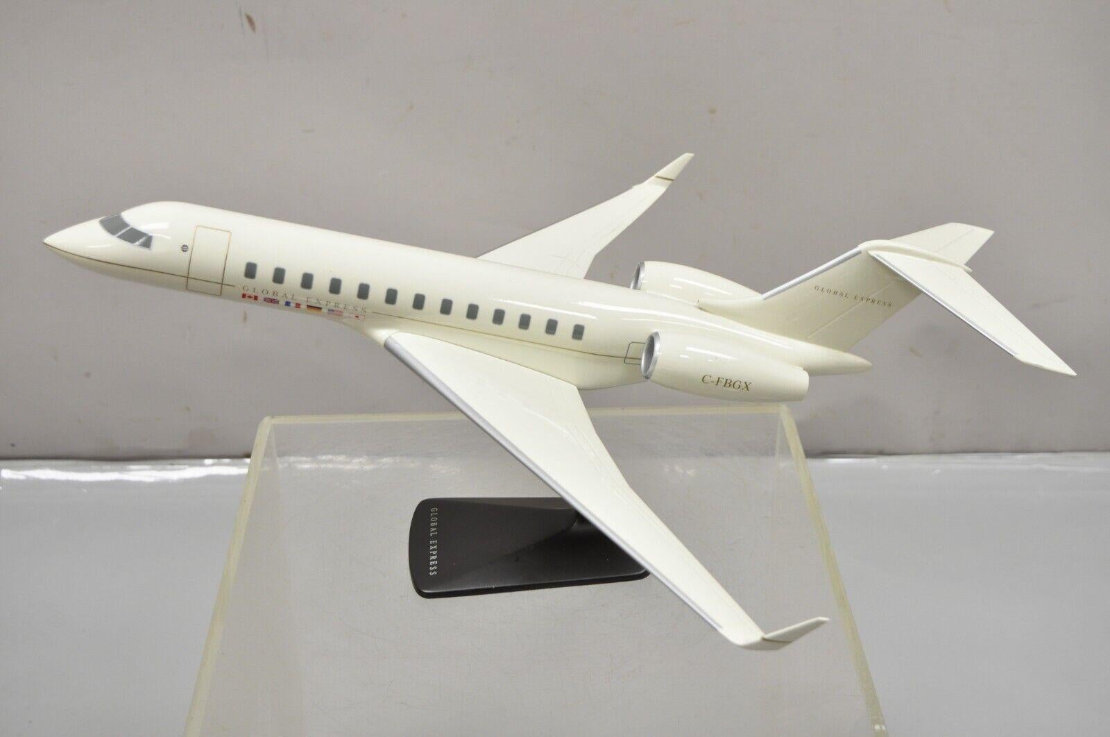Space Model London England Global Express C-FBGX Bombardier Airplane ...