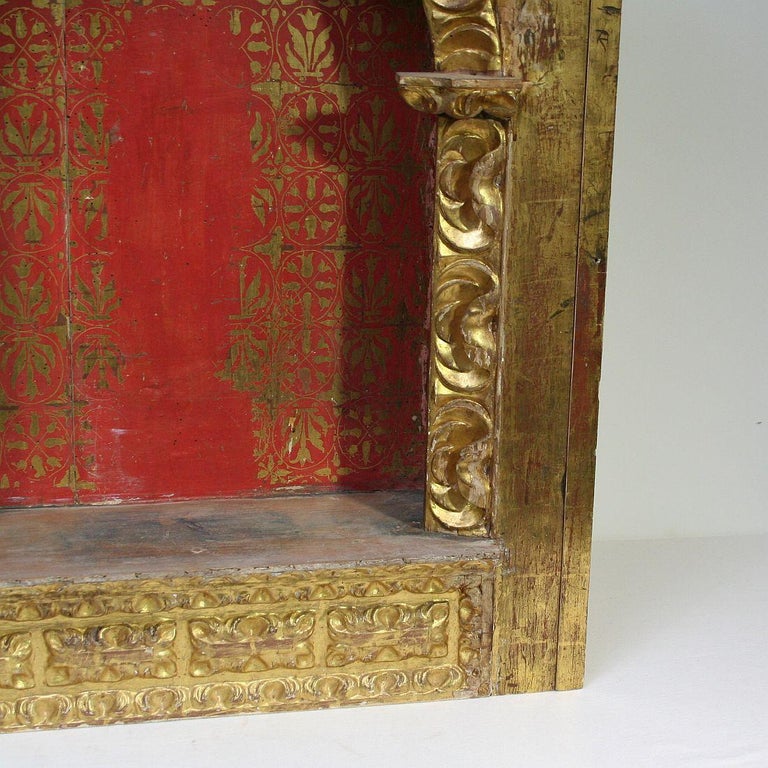 Spanish 18th Century Baroque Giltwood Altar Shrine at 1stDibs