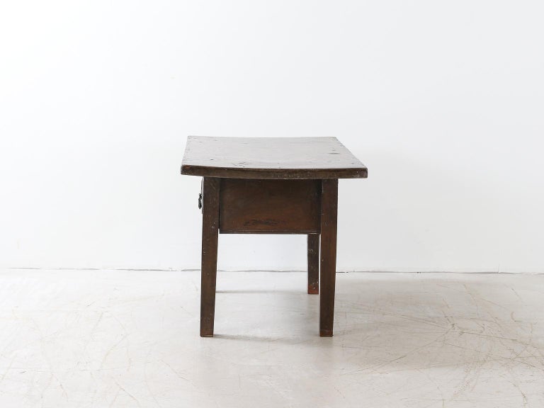 Spanish 18th Century Dark Walnut Single Drawer Table For Sale at 1stDibs