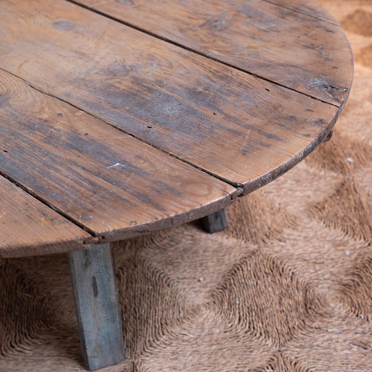 Spanish Antique Round Coffee Table, Late 19th Century For Sale at 1stDibs