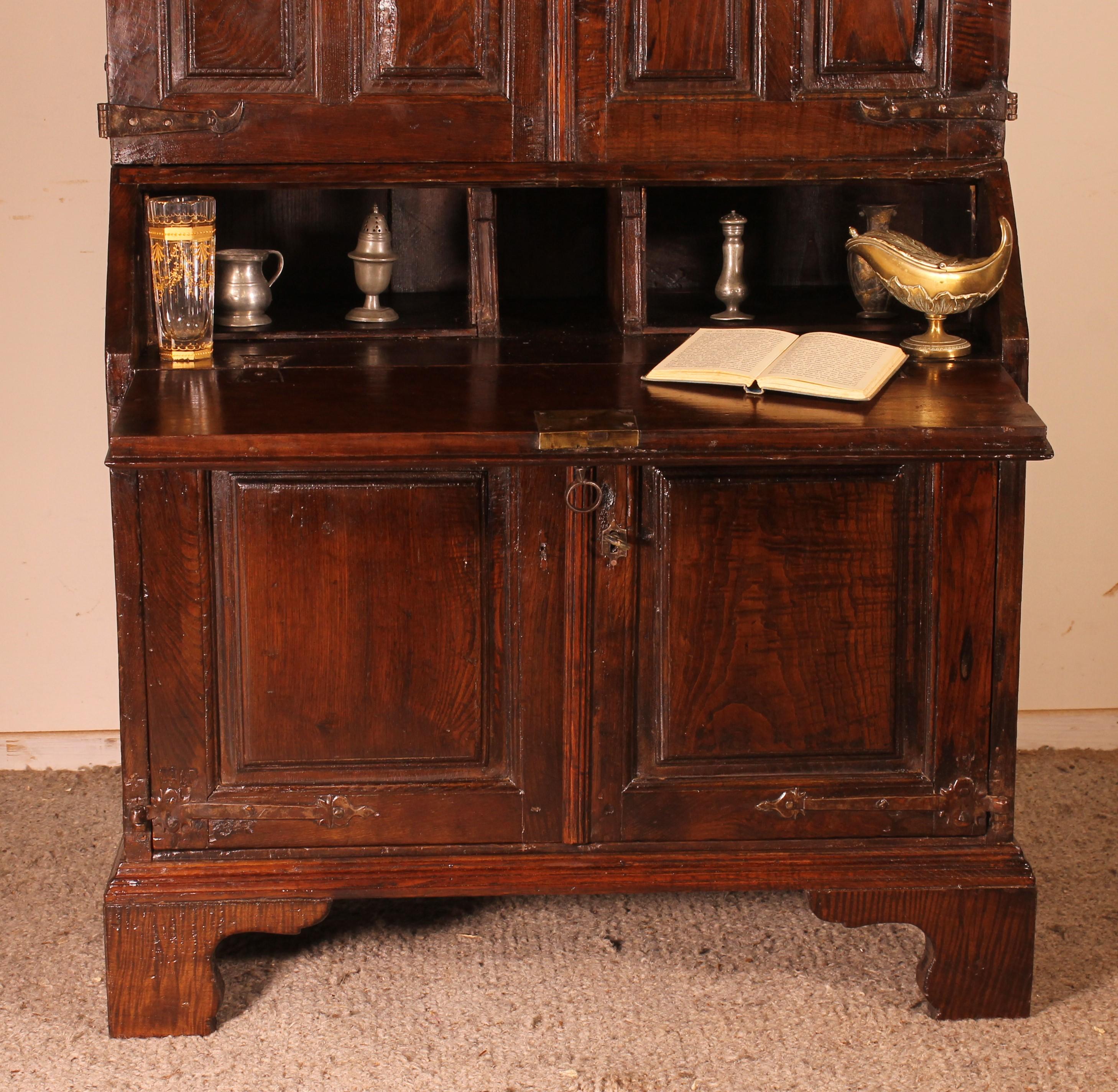 Spanish Buffet From Galicia - 18th Century For Sale at 1stDibs