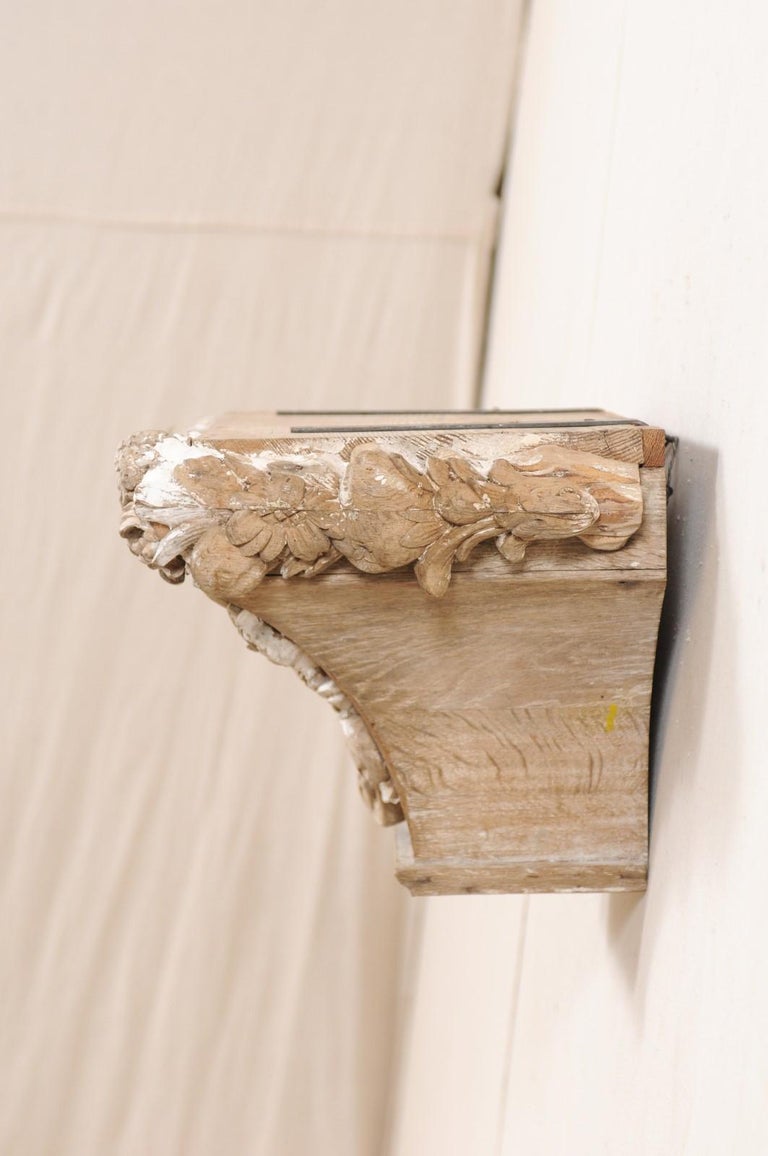 Spanish Carved-Wood Capital Decorative Architectural Wall Bracket, 19th ...