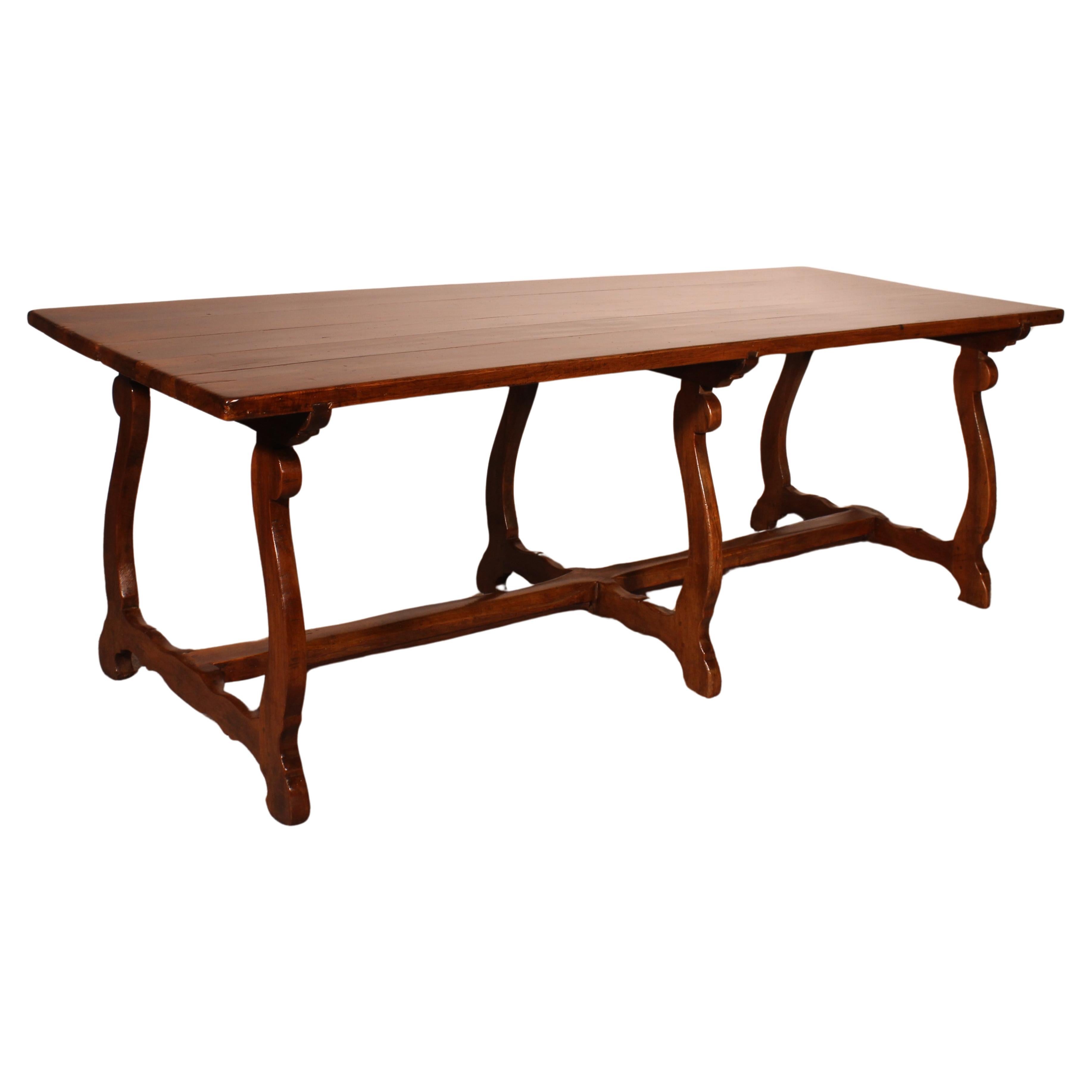17th Century Spanish Walnut Wood Table For Sale at 1stDibs | walnut ...