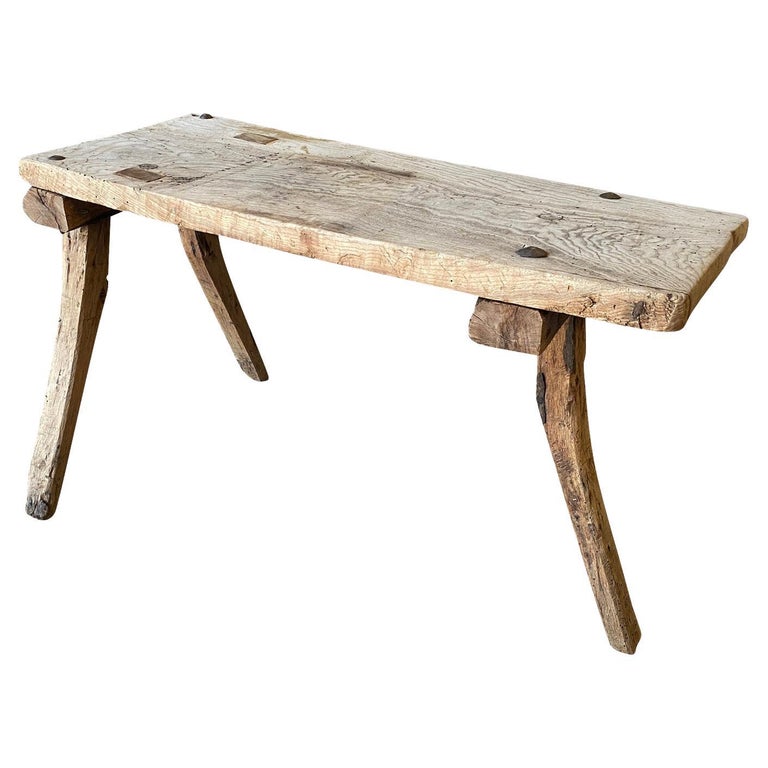 Spanish Early 19th Century Rustic Console, Work Table For Sale at 1stDibs