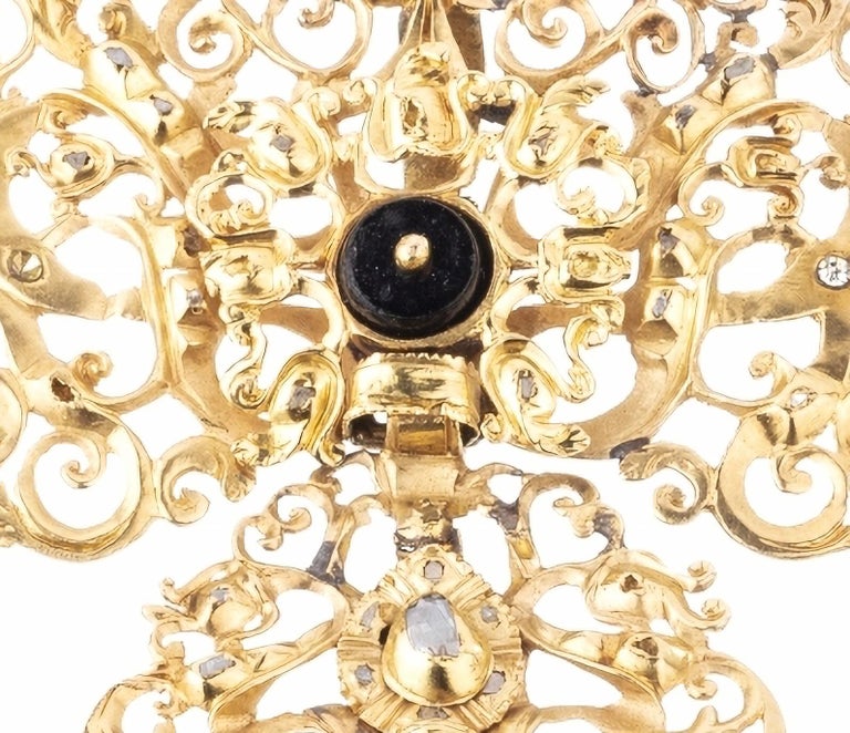 Spanish Gold and Diamonds Lace Pendant from the 18th Century For Sale ...