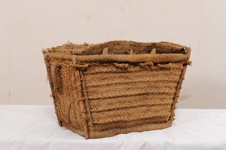 Spanish Handwoven Basket with Lid, Trapezoidal Shaped Body and Natural ...