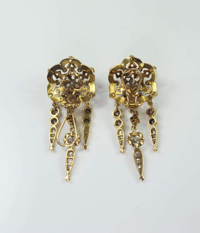 Spanish Neo Renaissance Set of Brooch and Earrings in 18 Karat Gold at ...