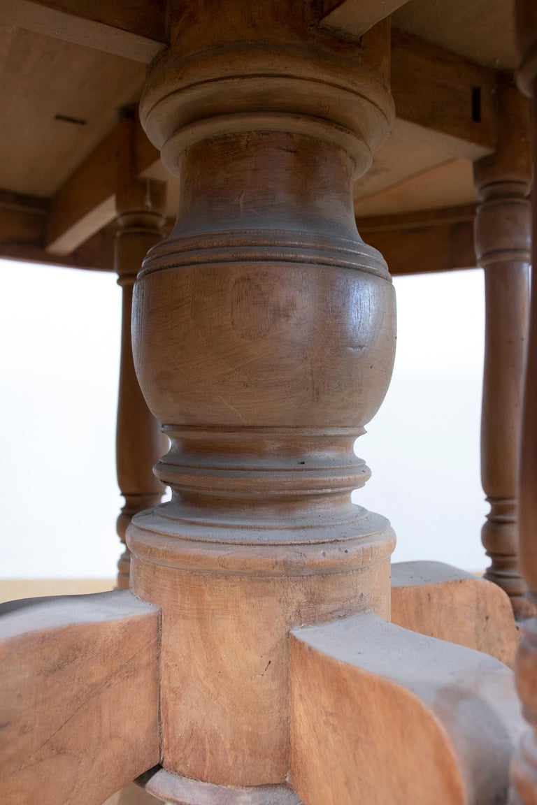 Spanish Round Table in Wood in the Original Colour with Turned Legs For ...