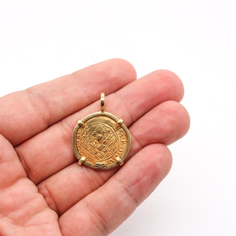 Spanish Treasure Gold Coin of 1 Escudo 1516-1556 Mount in an 18kt Gold ...