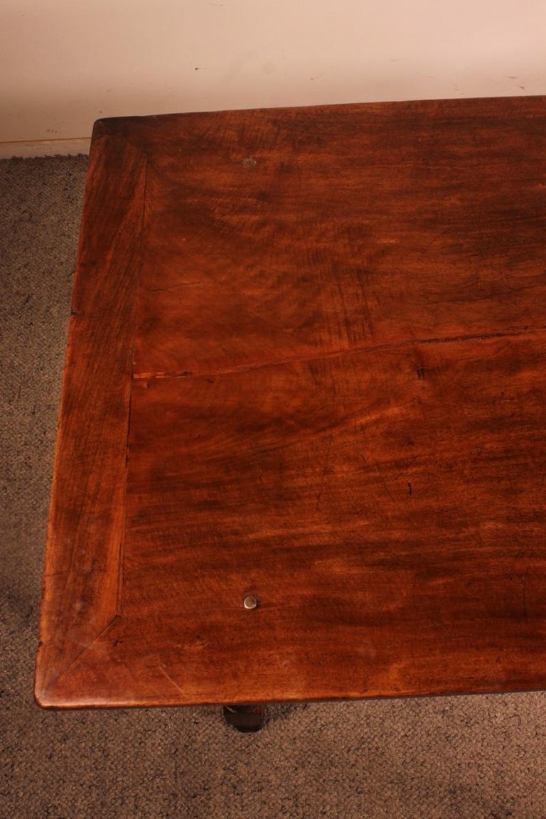 Spanish Walnut Table, 16th Century For Sale at 1stDibs