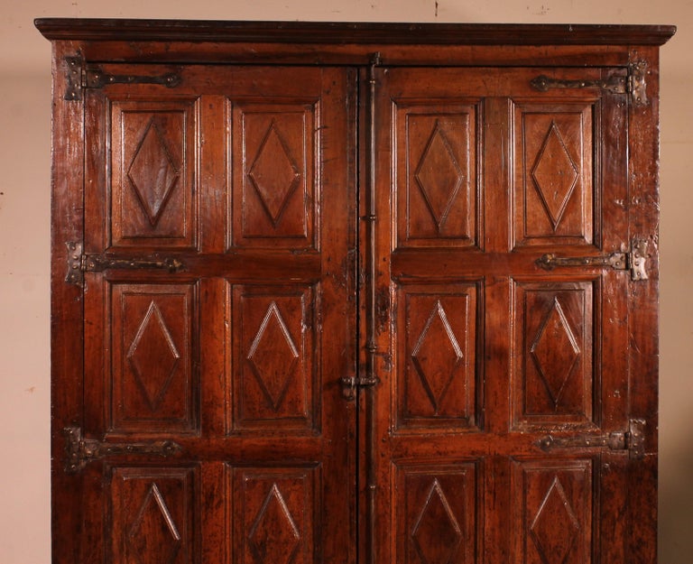 Spanish Wardrobe in Walnut-17 ° Century For Sale at 1stDibs