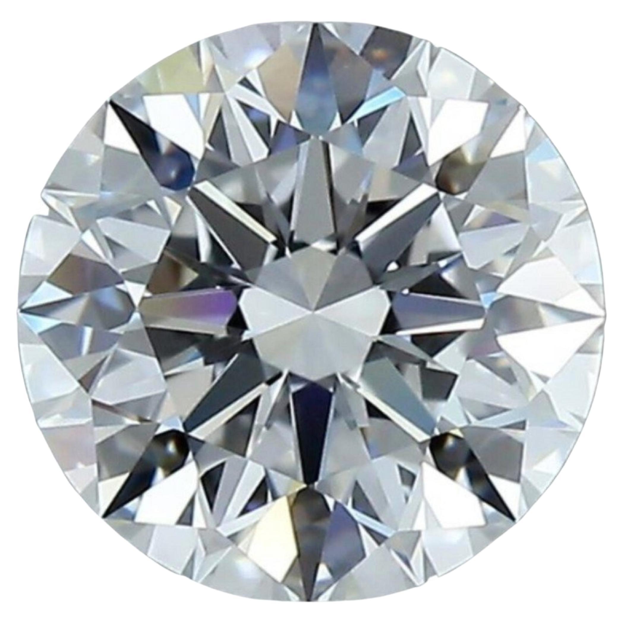 Sparkling 1 Carat Heart Brilliant Cut Diamond For Sale at 1stDibs
