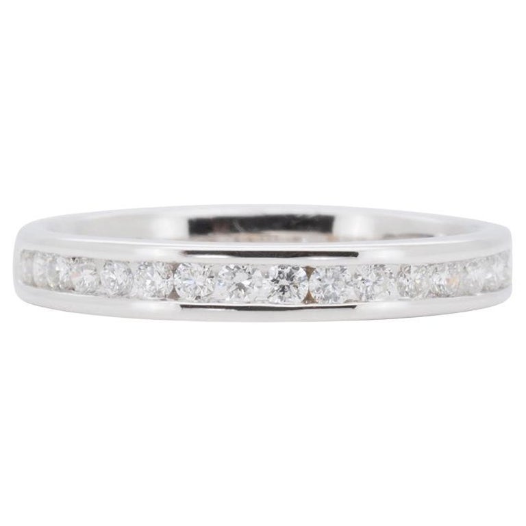 Sparkling 18k White Gold Pave Band Ring with 0.27 Ct Natural Diamonds ...