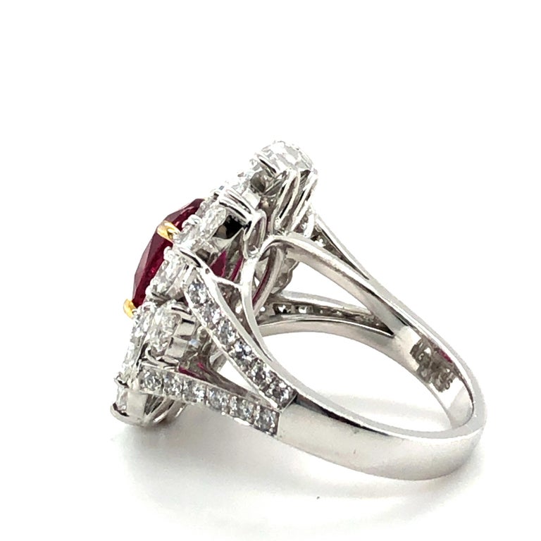 Sparkling Ruby and Diamond Ring in 18 Karat White Gold For Sale at 1stDibs