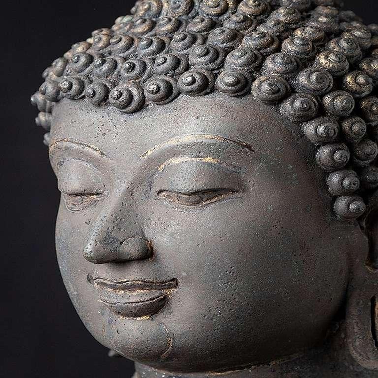 Special Antique Bronzen Chiang Saen Buddha from Thailand For Sale at ...