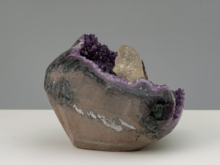 Amethyst calcite and black epitaxial goethite - a rare stone formation ...