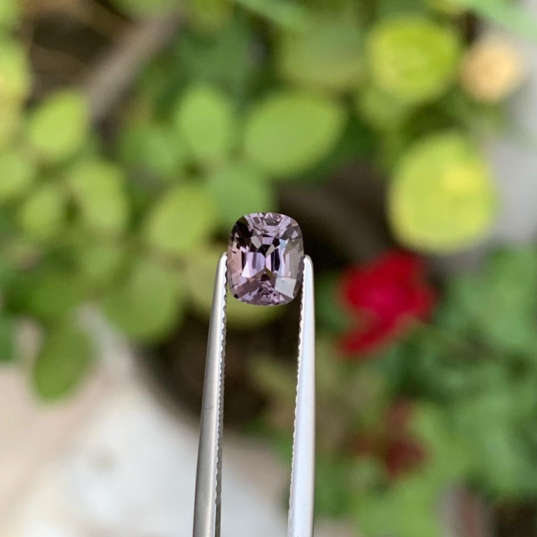 Spectacular Grayish Pink Spinel Gemstone 1.30 Carats Sparkling Gem Spinel Ring For Sale at 1stDibs