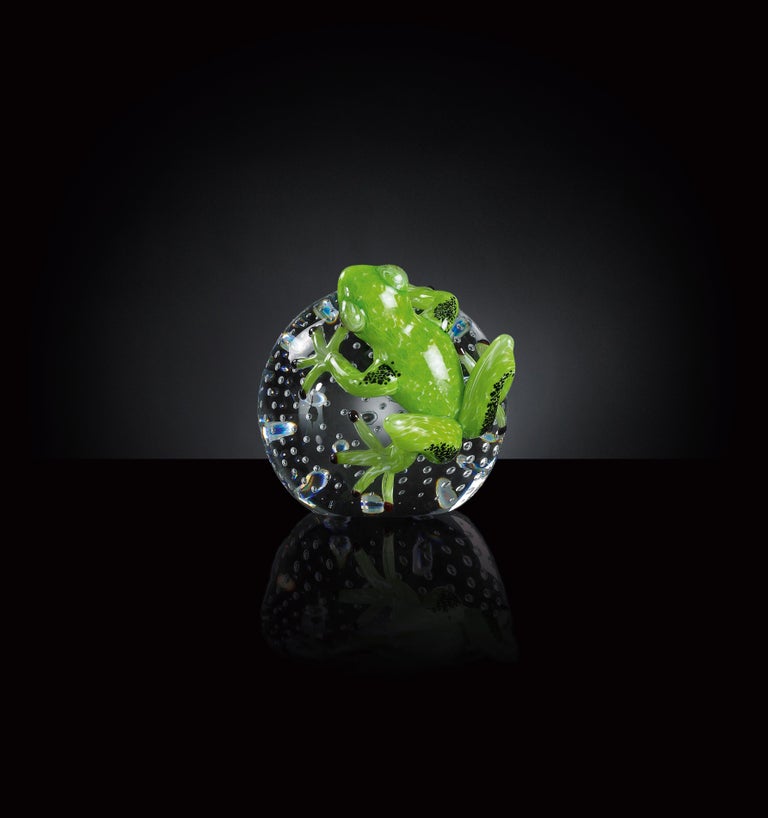 Sphere with Frog Color Green Apple, in Glass, Italy For Sale at 1stDibs ...