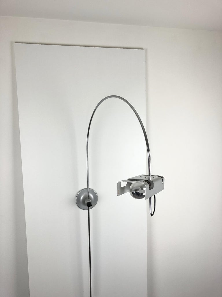 Spider Wall Lamp by Joe Colombo for Oluce, 1967 For Sale at 1stDibs