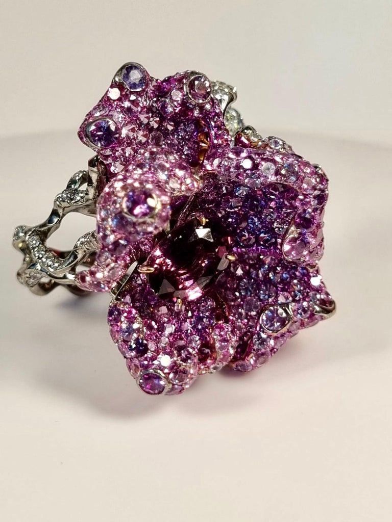Spinel Blue and Pink Sapphires and Diamond Flower Ring in 18k Gold For ...