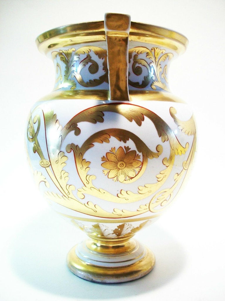 Spode, Rare Antique Gilt Porcelain Low Scent Jar, Pattern No. 671 ...