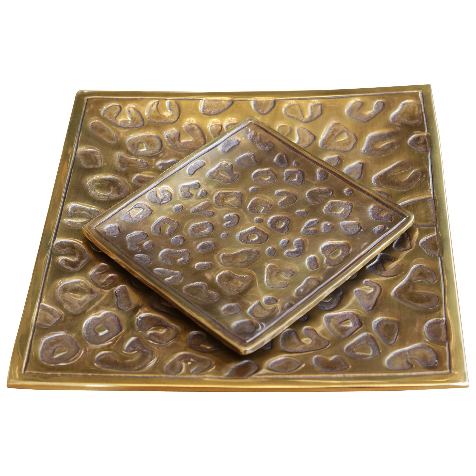 Spotted Set of 2 Tray in Vintage Brass at 1stDibs