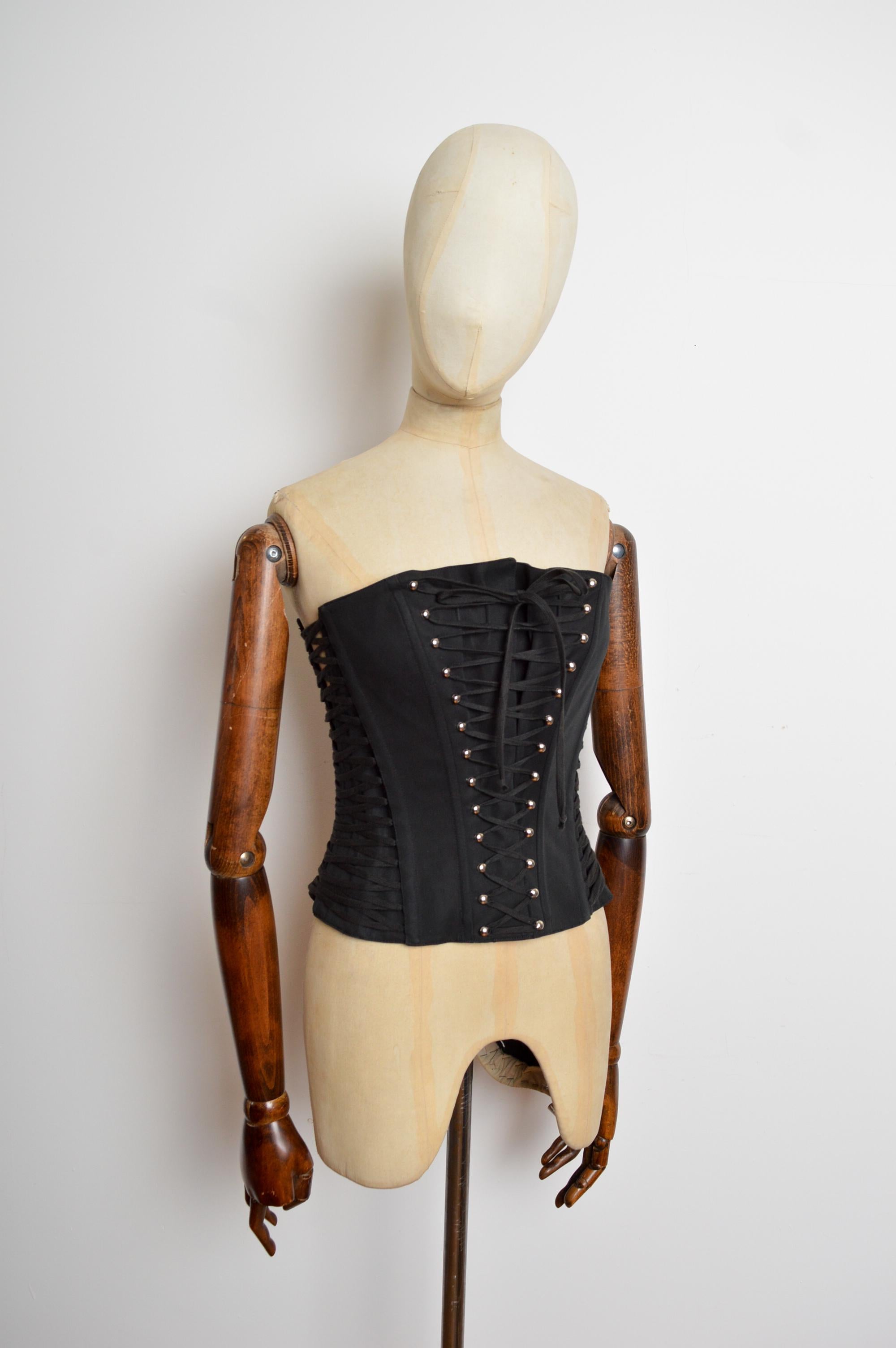 Spring 2002 Dolce and Gabbana Runway Black lace up bustier - Corset For ...