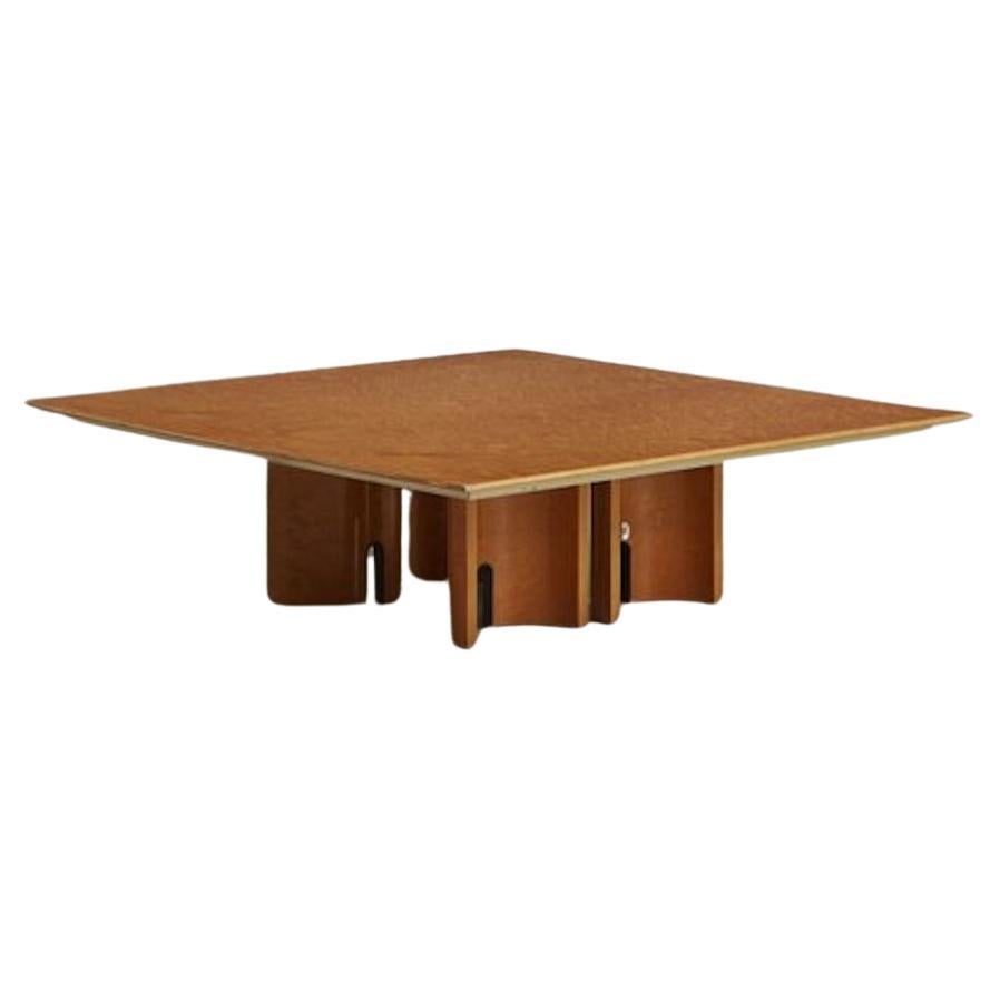 Square Birdseye Maple Coffee Table by Giovanni Offredi for Saporiti, Italy 1980s For Sale at 1stDibs