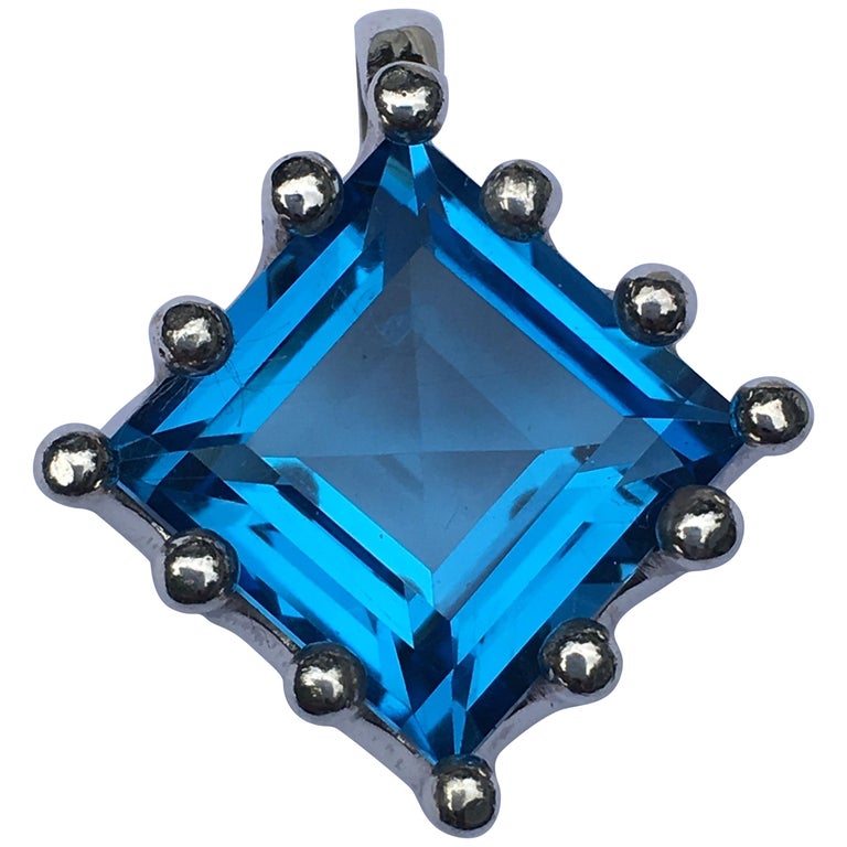 Square Blue Topaz Crown Pendant For Sale at 1stDibs