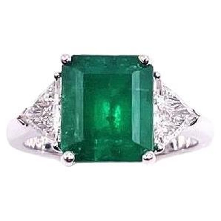 Square Cut Emerald and Diamond Ring Gold For Sale at 1stDibs