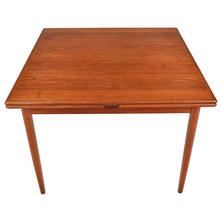 Square Danish Modern Draw Leaf Dining Table in Teak For Sale at 1stDibs