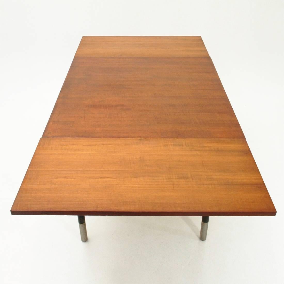 Square Extensible Teak Table by Giampiero Vitelli for Rossi di ...