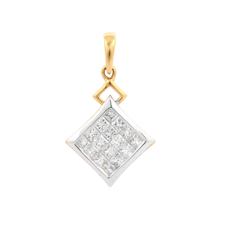 Square Shape Diamond Pendant in 18K Yellow Gold For Sale at 1stDibs