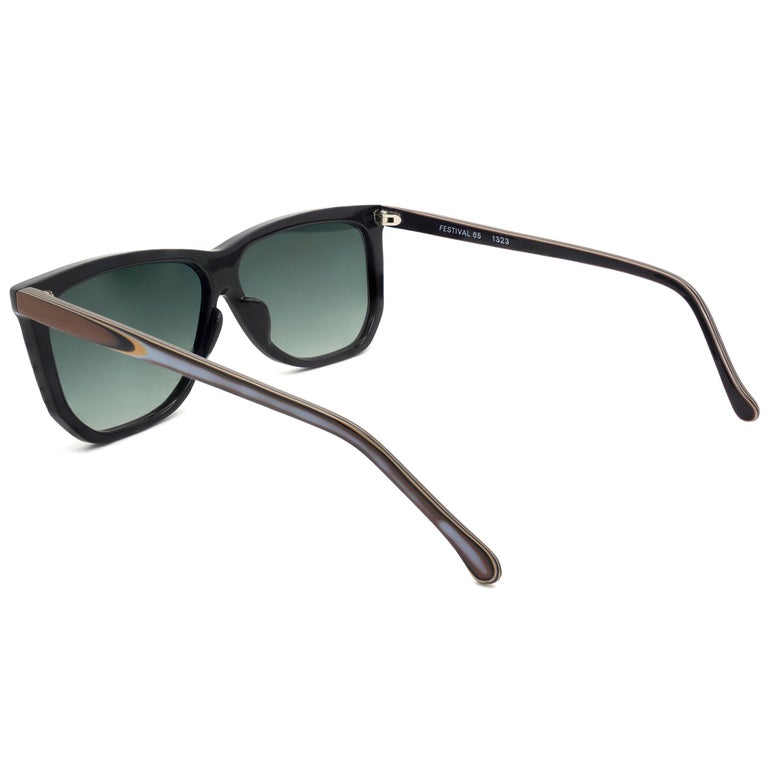 Square vintage sunglasses by Argos, made in France For Sale at 1stDibs