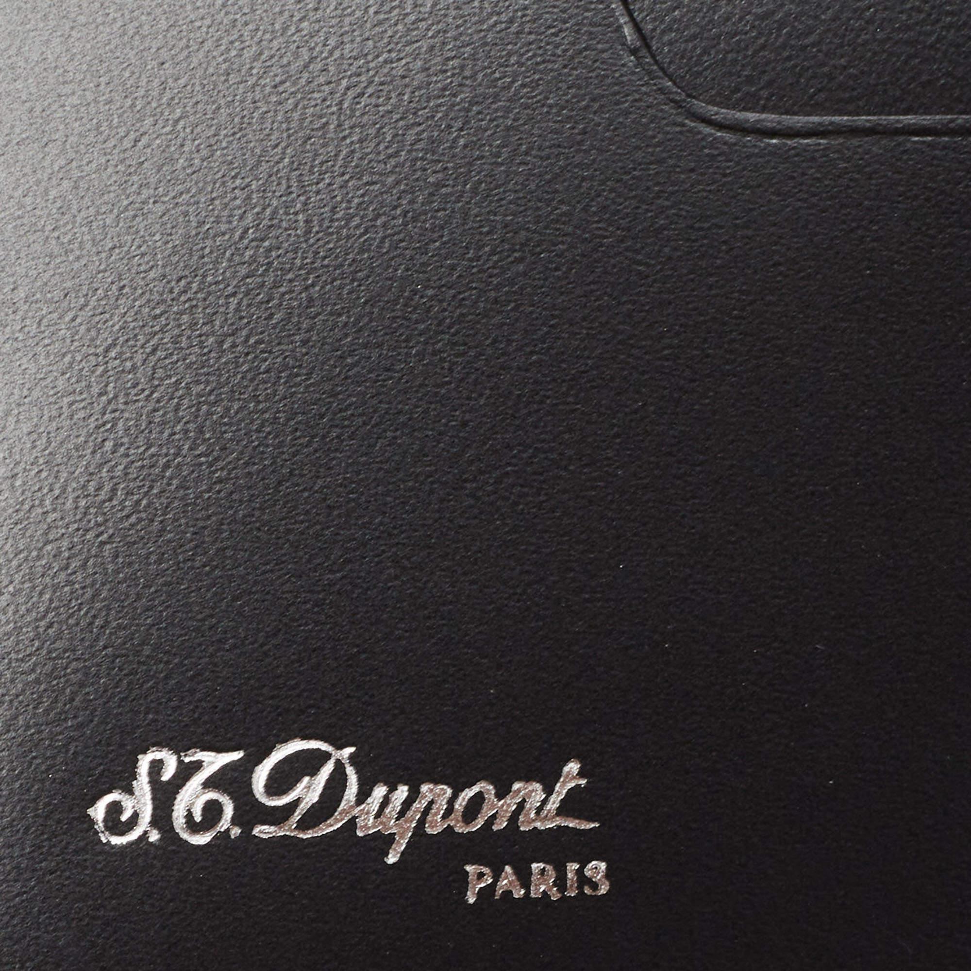 S.T. Dupont Black Leather Bifold Wallet For Sale at 1stDibs