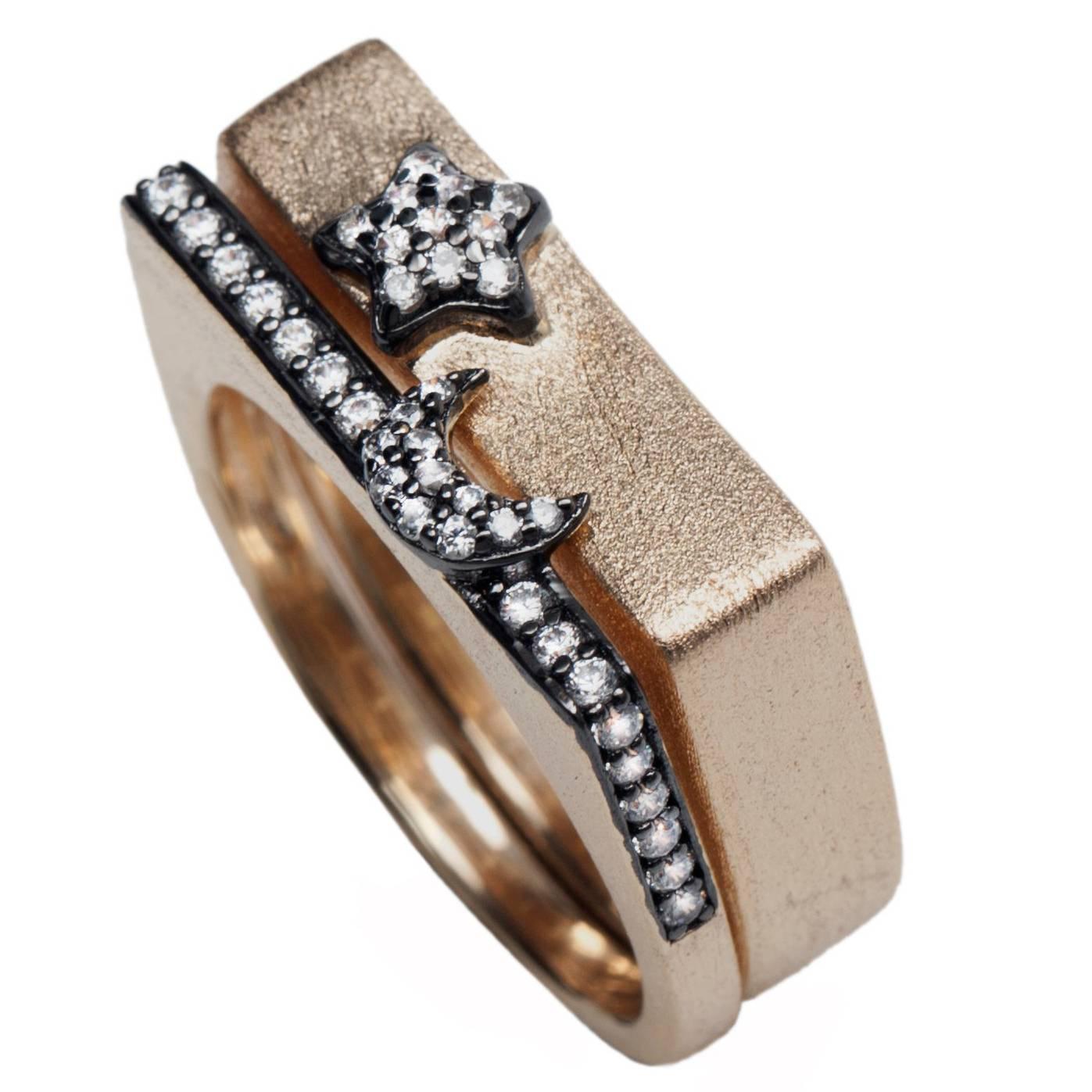 Ammanii Stackable Moon and Star Vermeil gold Rings For Sale at 1stDibs ...