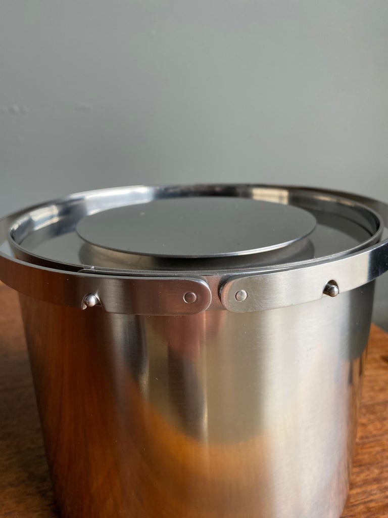 Stainless Steel Ice Bucket by Arne Jacobsen for Stelton, Denmark 1960s ...