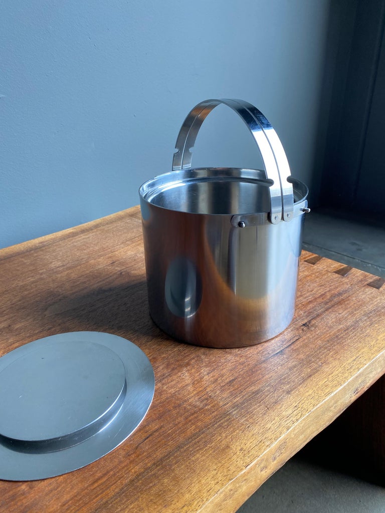 Stainless Steel Ice Bucket by Arne Jacobsen for Stelton, Denmark 1960s ...