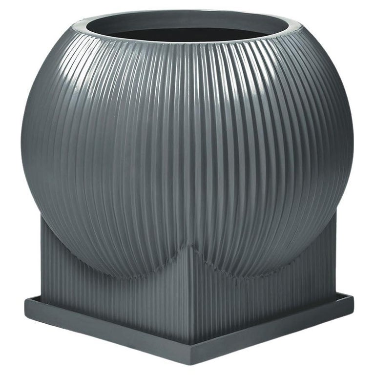 Standard Flat Blob Planter 'Gray' For Sale at 1stDibs